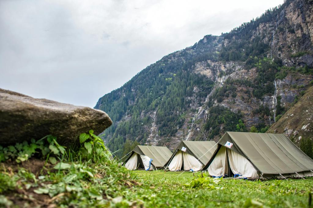 Tent vs Guesthouse: Accommodation Options on Popular Treks in India ...